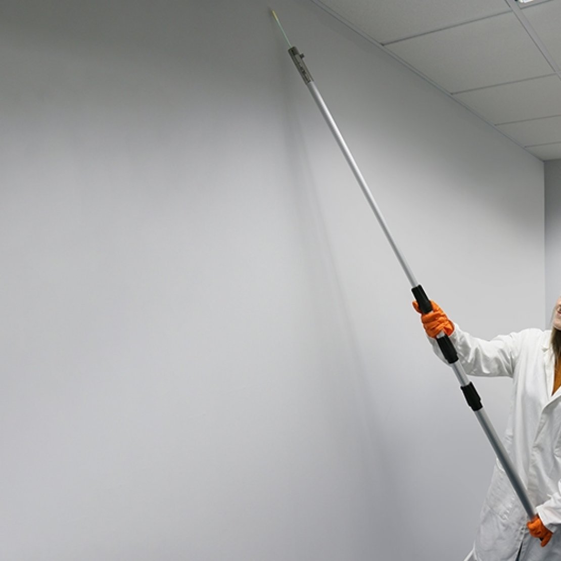 Telescopic Swab Pole - 1.7 to 6 Metres